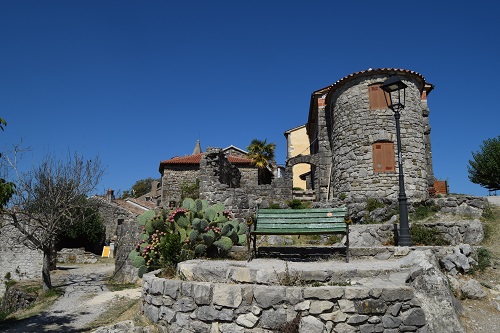 Hum / Kotle - Čas za izlet