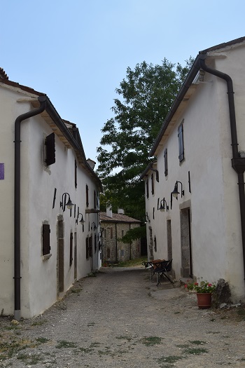 Hum / Kotle - Čas za izlet